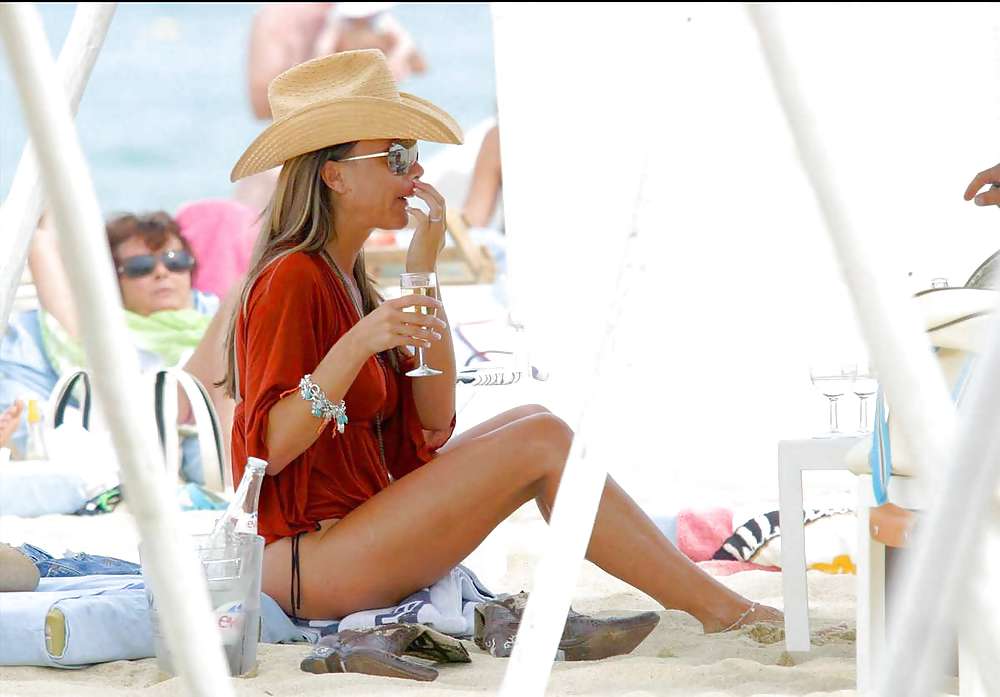Victoria Beckham Porn Pictures Xxx Photos Sex Images 722282 Pictoa