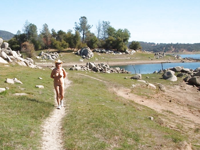Wandern Nackt Porno Bilder Sex Fotos Xxx Bilder 2059118 Pictoa