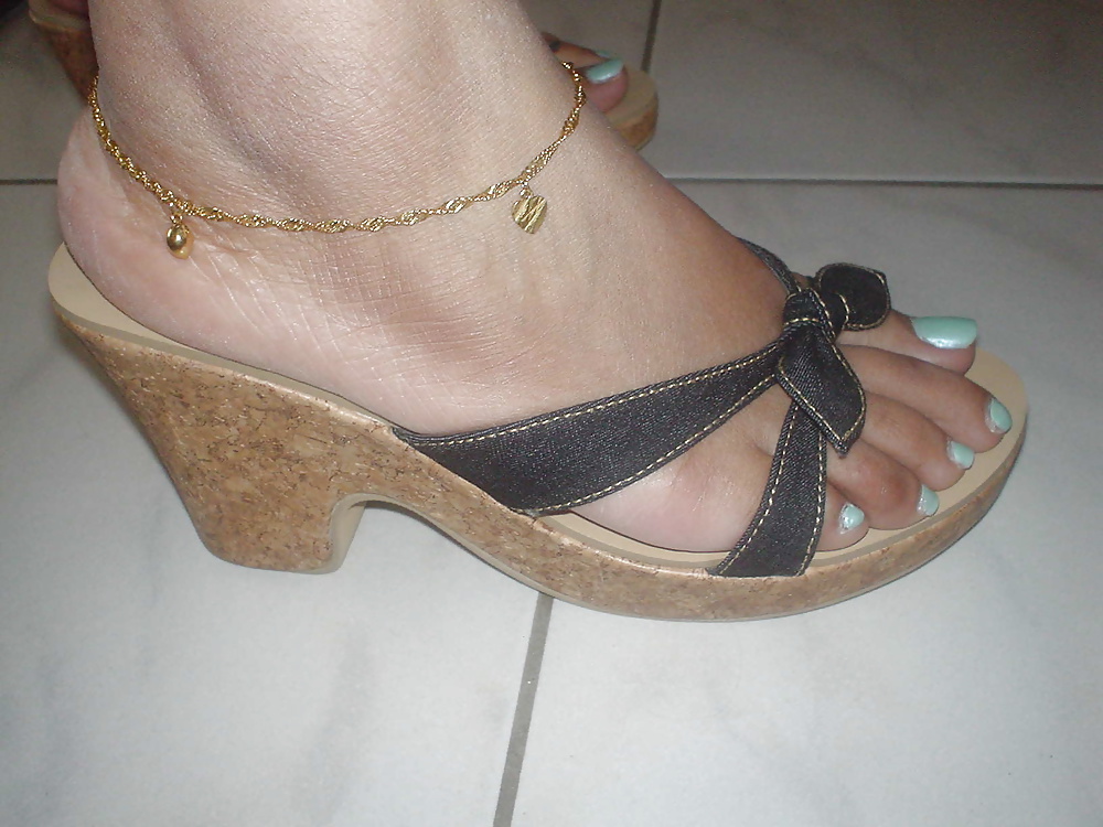 Aan Deze Mooie Voetjes En Teentjes Heb Ik Gelikt Raveena Porn Pictures Xxx Photos Sex Images