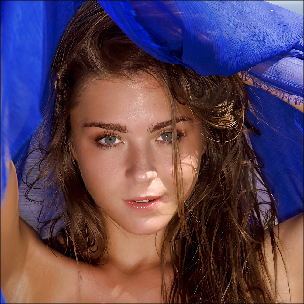 Guerlain Porn Pictures Xxx Photos Sex Images 1919085 Pictoa