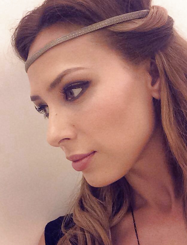 Iulia Vantur Porn Pictures Xxx Photos Sex Images 1397622 Pictoa