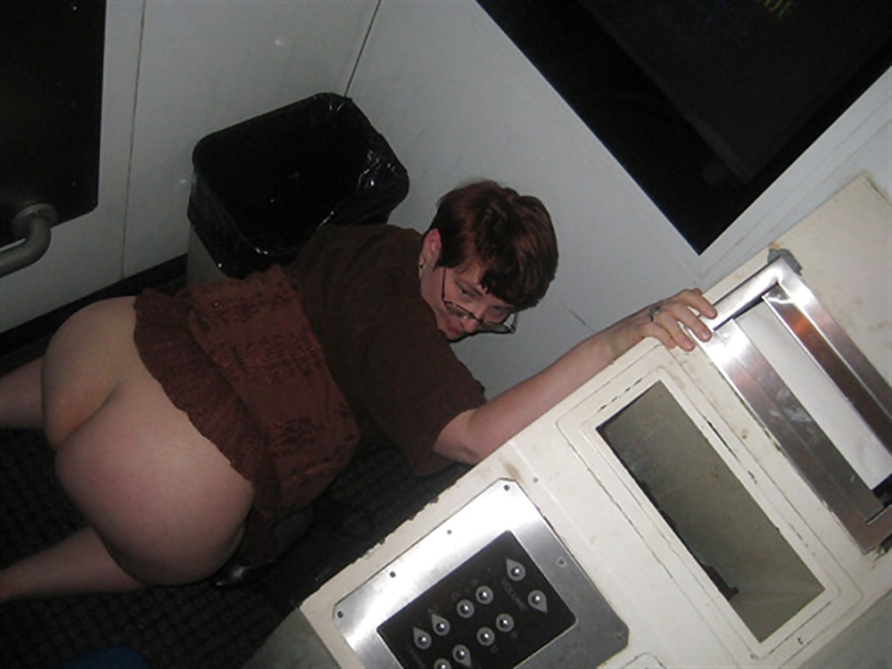 Its 1 30am Do You Know Where Your Wife Is Porn Pictures Xxx Photos