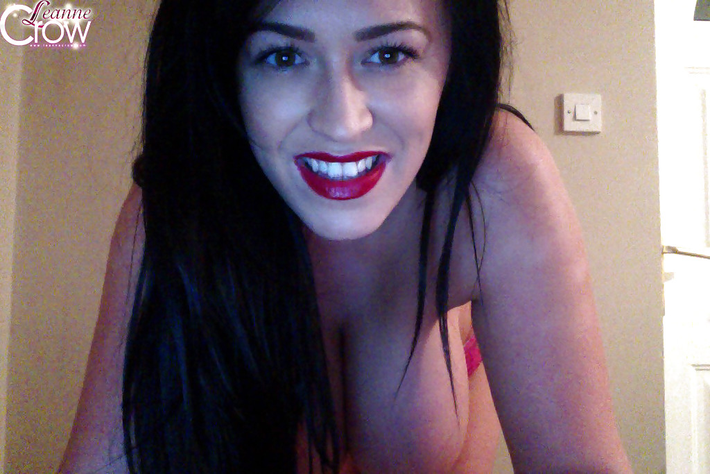 Busty Pornstar Leanne Crow Flashing Big Ass And Huge Knockers On Webcam