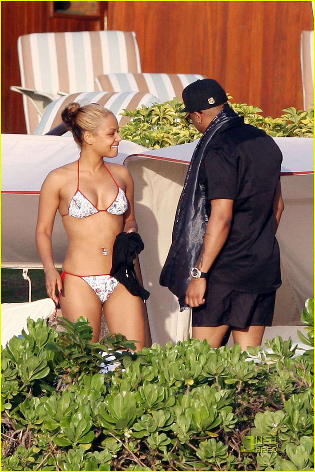 Christina Milian Exposing Her Pussy Upskirt In Car Paparazzi Pictures