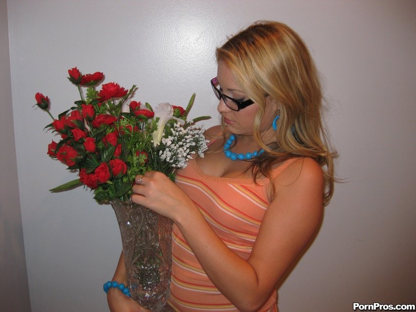 Gallery Of Real Exgirlfriends Featuring Kelly Skyline Porn Pictures